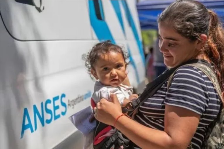 Aumentan las asignaciones familiares y AUH: fijan nuevos montos y rangos salariales ...